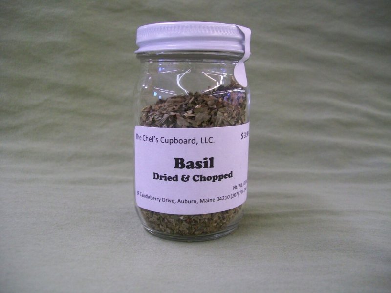 Basil Leaf Dried and Chopped - The Chef's Cupboard